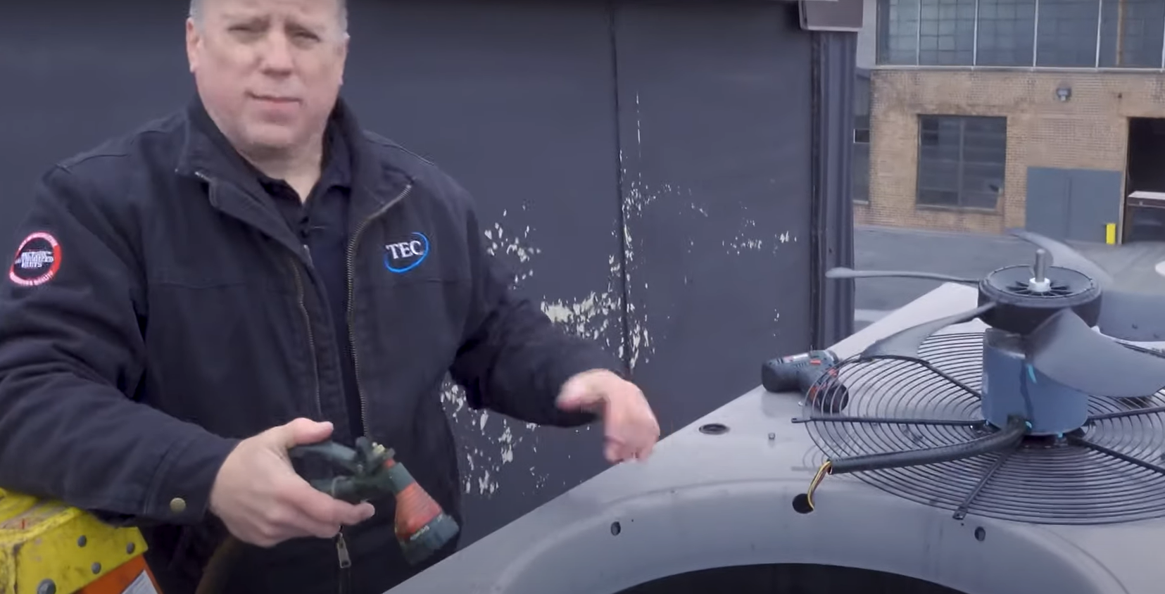 How to Clean a Packaged RTU Condenser Coil | Slipstream